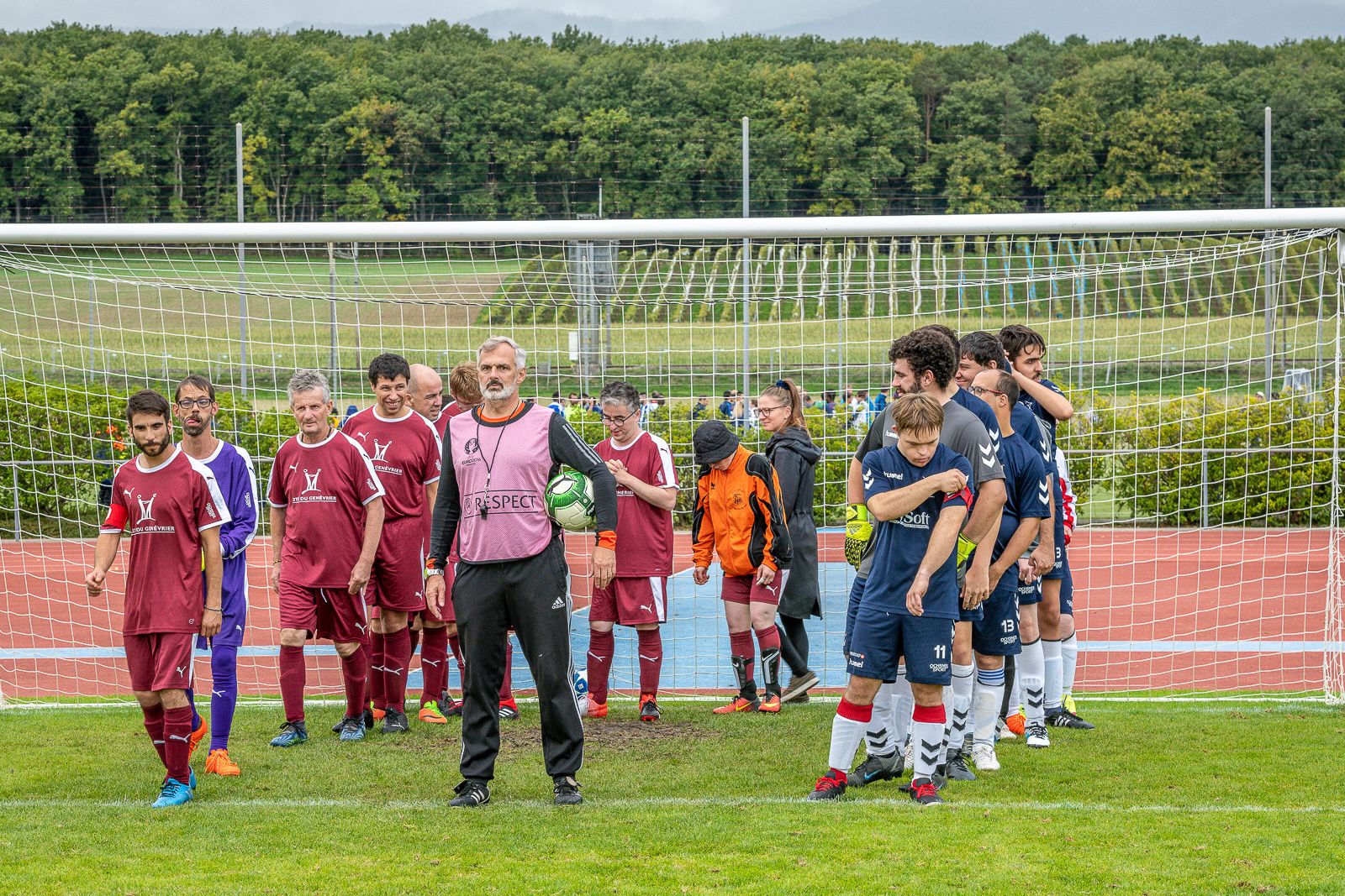 Quand on a tout, il faut savoir donner. - Association Seven